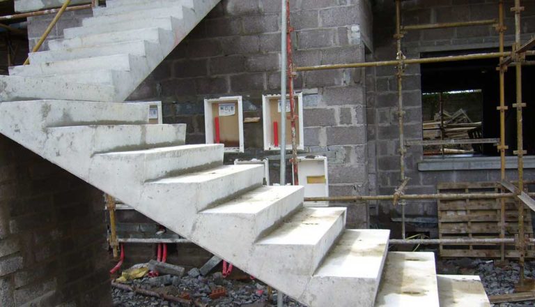 Scari exterioare din beton: Avantaje - Montaj - Pret - Reformex