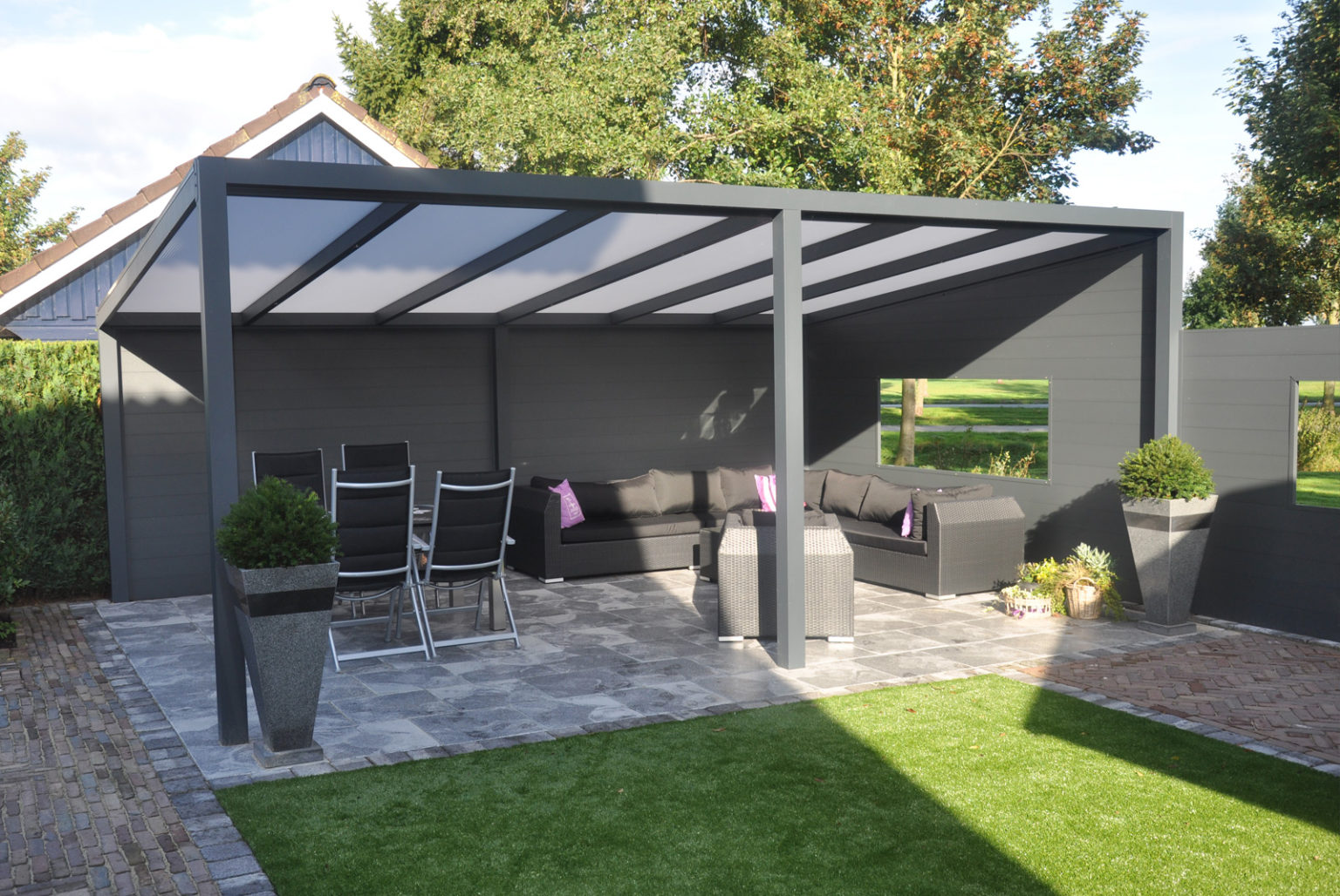 Pergola gradina: Modele, Materiale, Avantaje si Sfaturi | Reformex