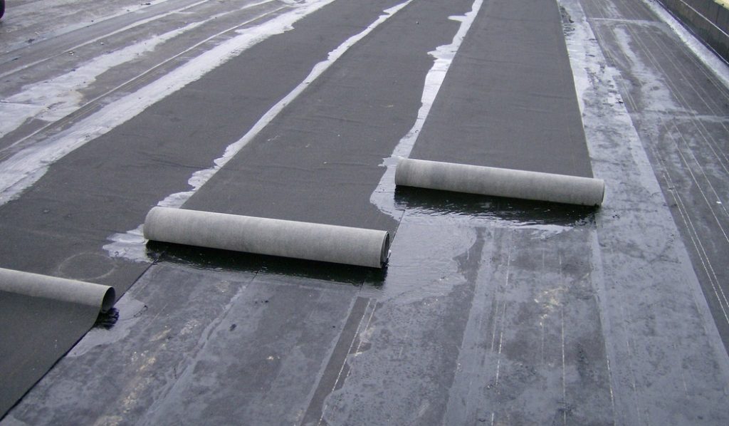 Acoperis bituminos: Avantaje - Etape instalare - Tipuri | Reformex