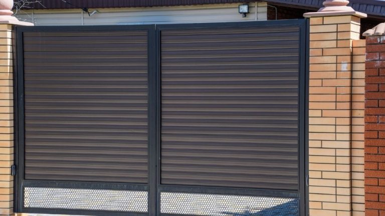 Porti din tabla: Caracteristici - Sfaturi - Avantaje | Reformex